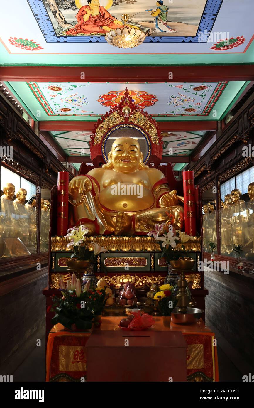 Idols in a Temple of Guangzhou, China Stock Photo - Alamy