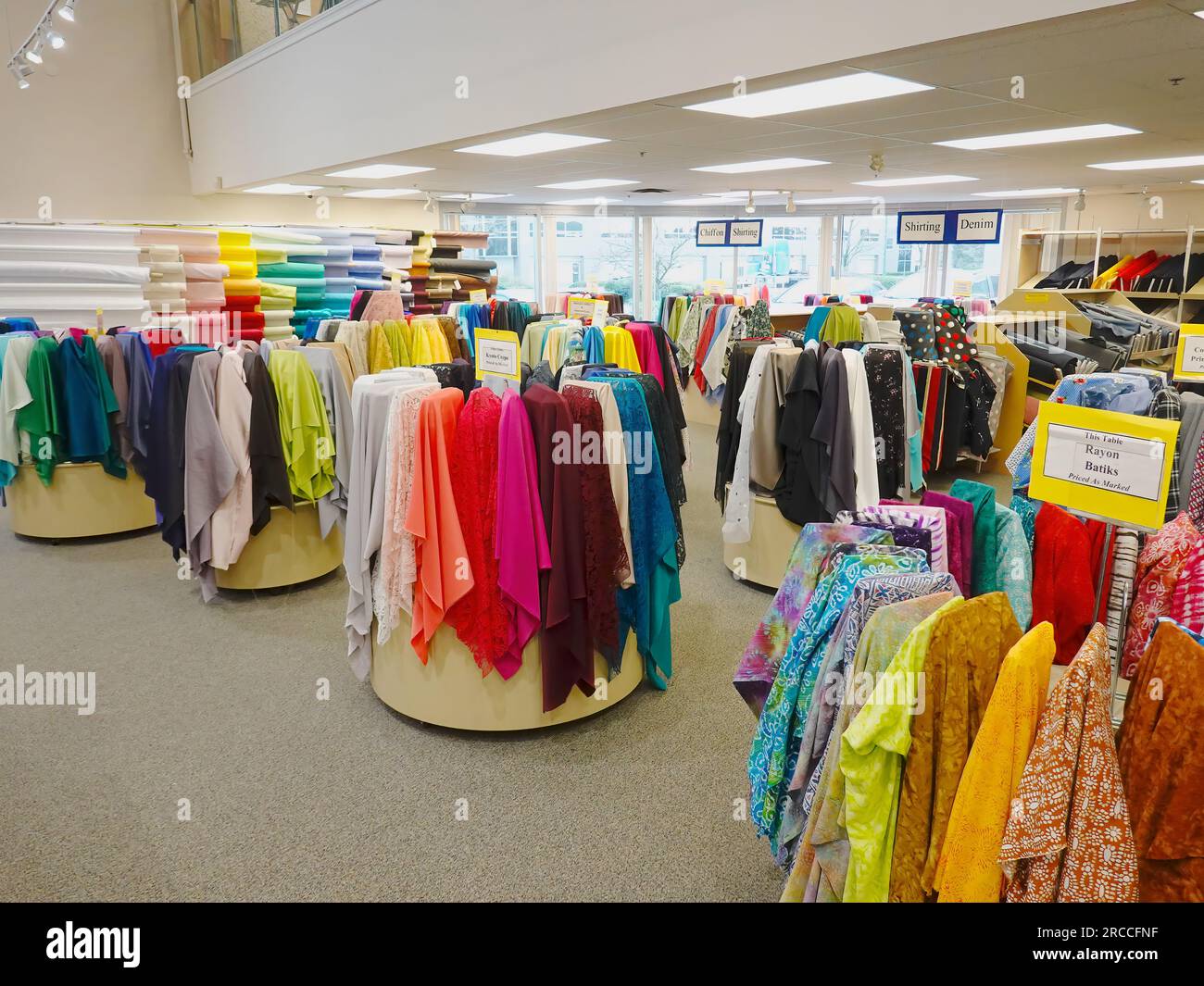 Bolts of fabric hi-res stock photography and images - Alamy