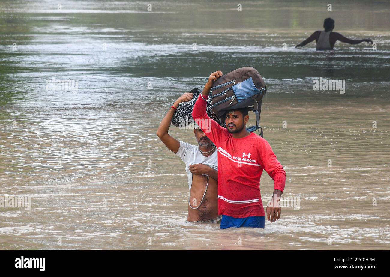 Low lying area hi-res stock photography and images - Alamy