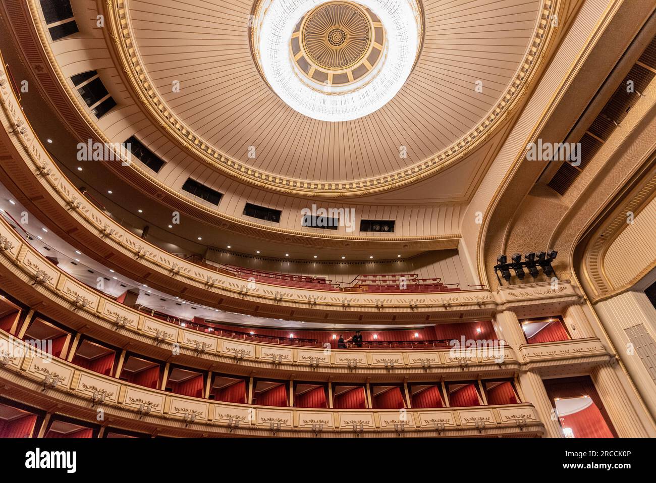 Vienna opera house interior hi-res stock photography and images - Alamy