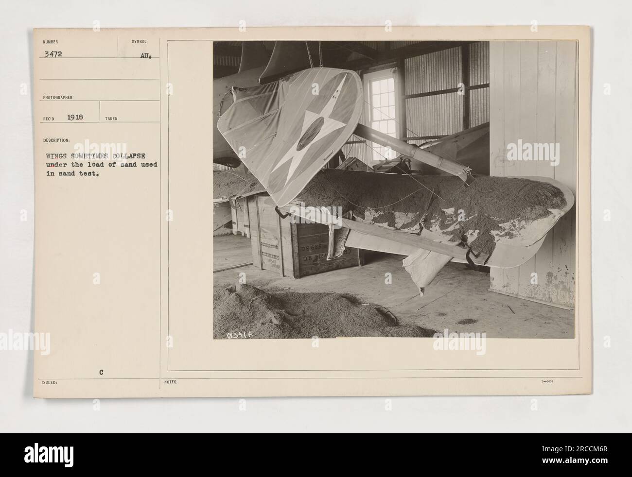 Wing collapse hi-res stock photography and images - Alamy