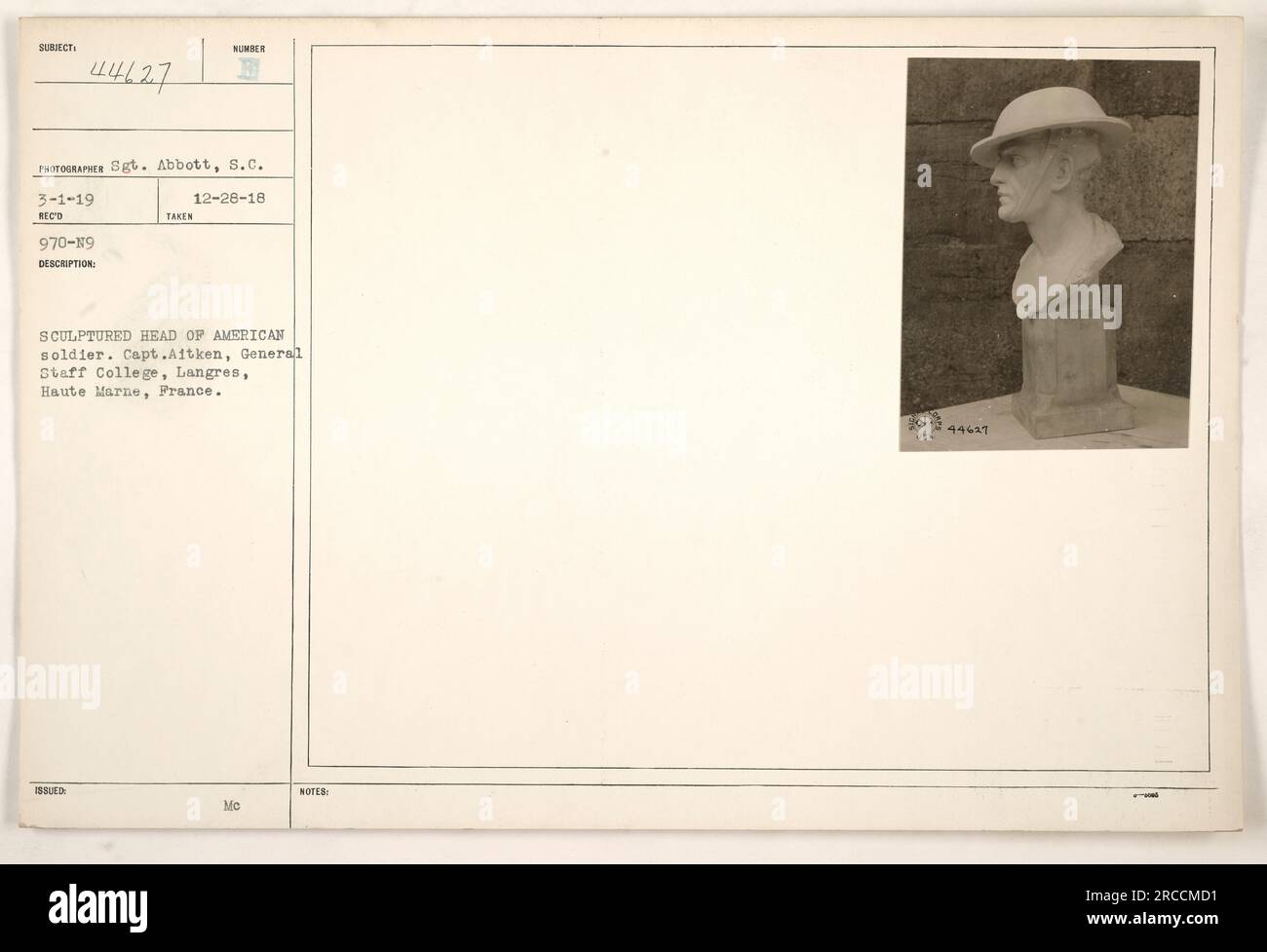 Sculpture of capt aitken hi-res stock photography and images - Alamy