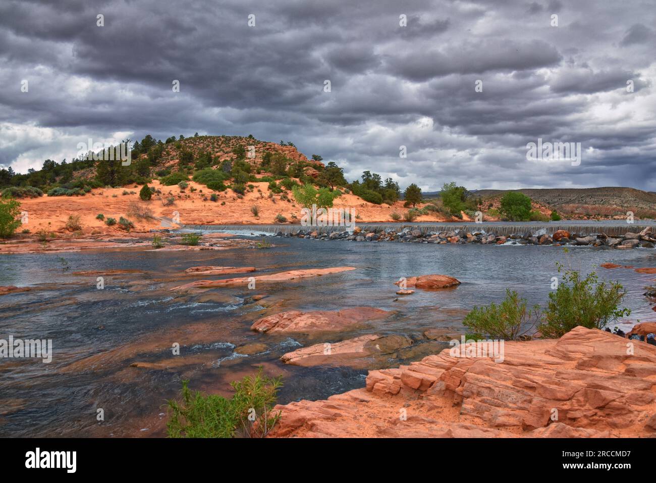 Gunlock Falls State Park Reservoir waterfall views, Utah by St George ...