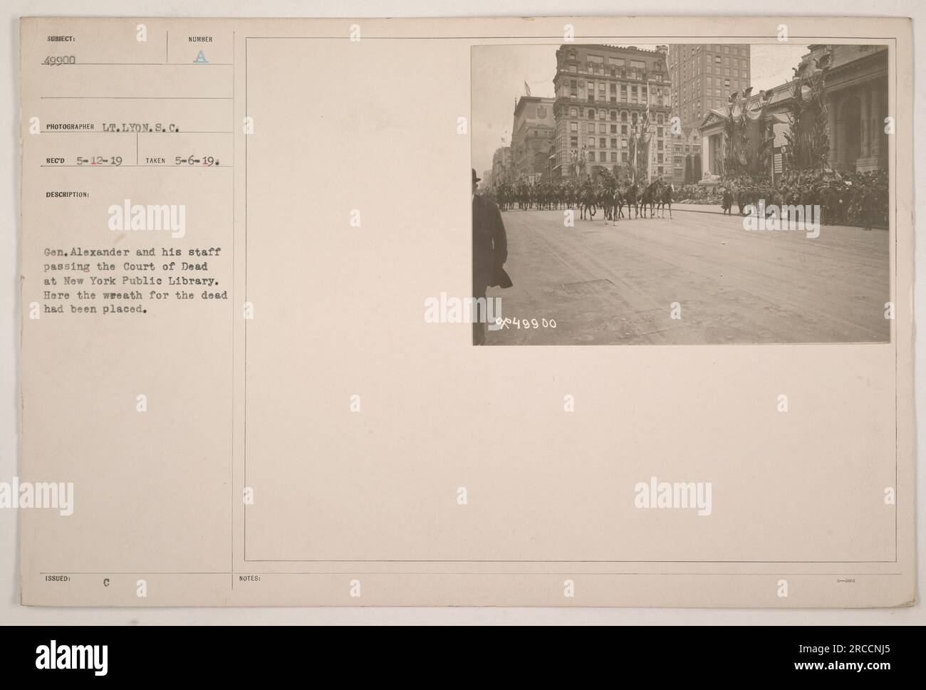 Gen. Alexander and his staff from the 77th Division parade in New York ...