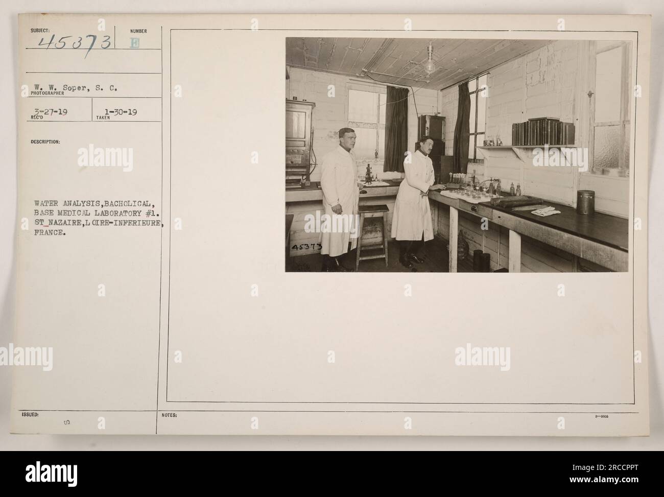World war 1 medical laboratory hi-res stock photography and images - Alamy