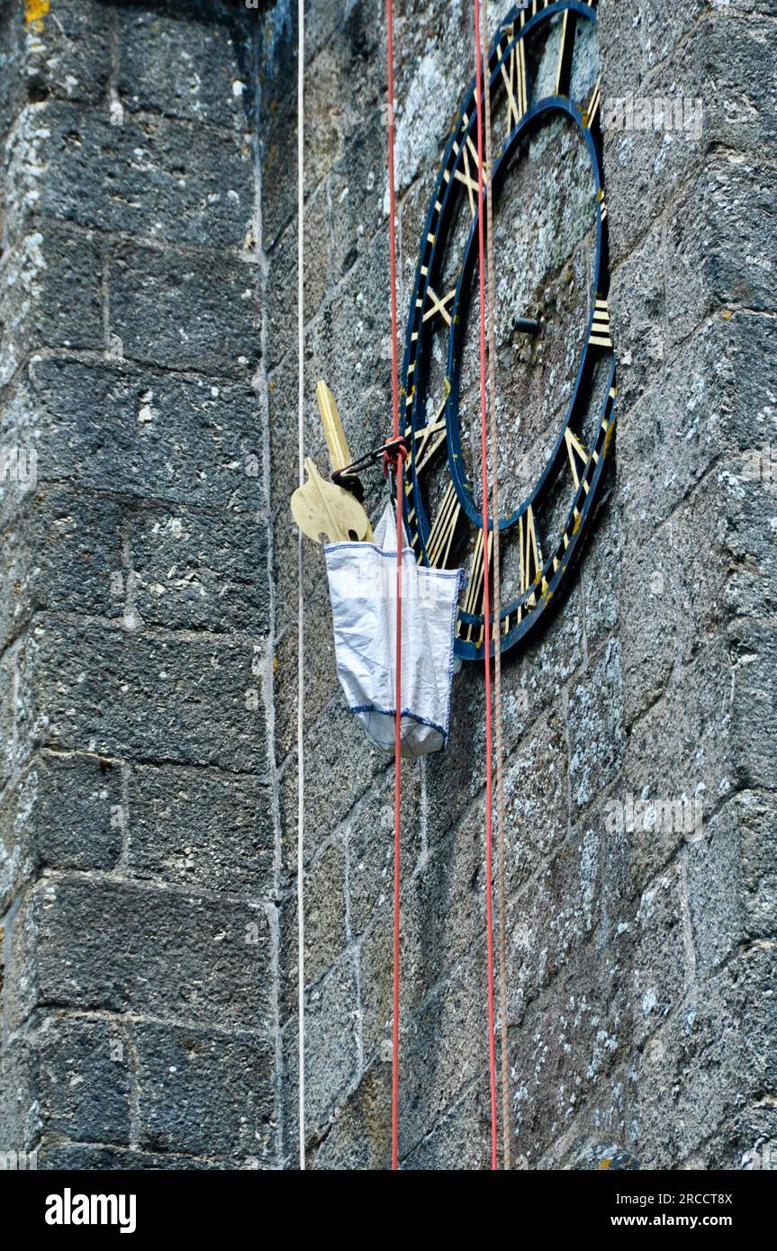 Cumbria clock company restoration hi-res stock photography and images ...