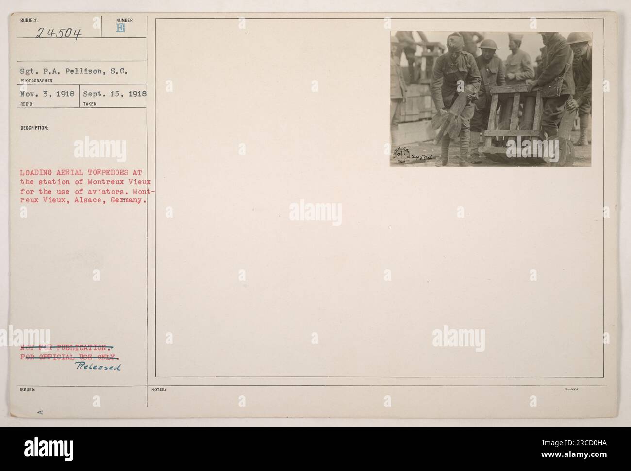 Loading aerial torpedoes hi-res stock photography and images - Alamy