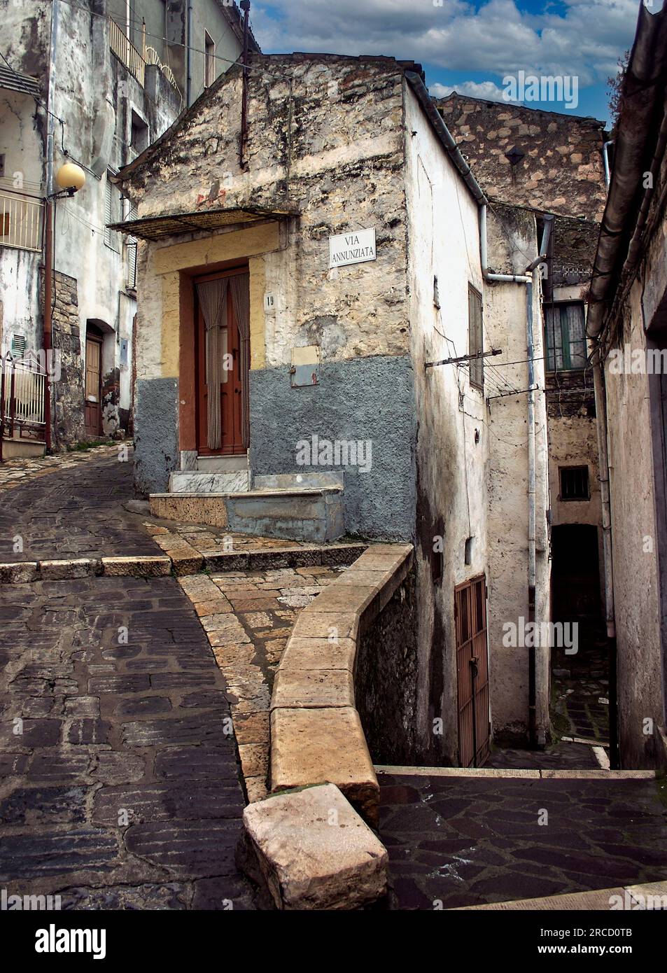 Architettura street hi-res stock photography and images - Alamy