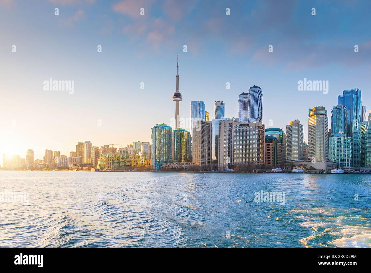 Downtown toronto city skyline hi-res stock photography and images - Alamy