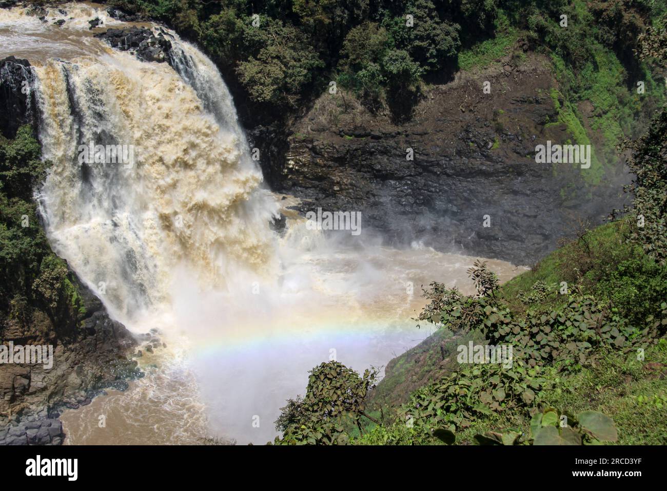 Blue nile falls rainbow hi-res stock photography and images - Alamy
