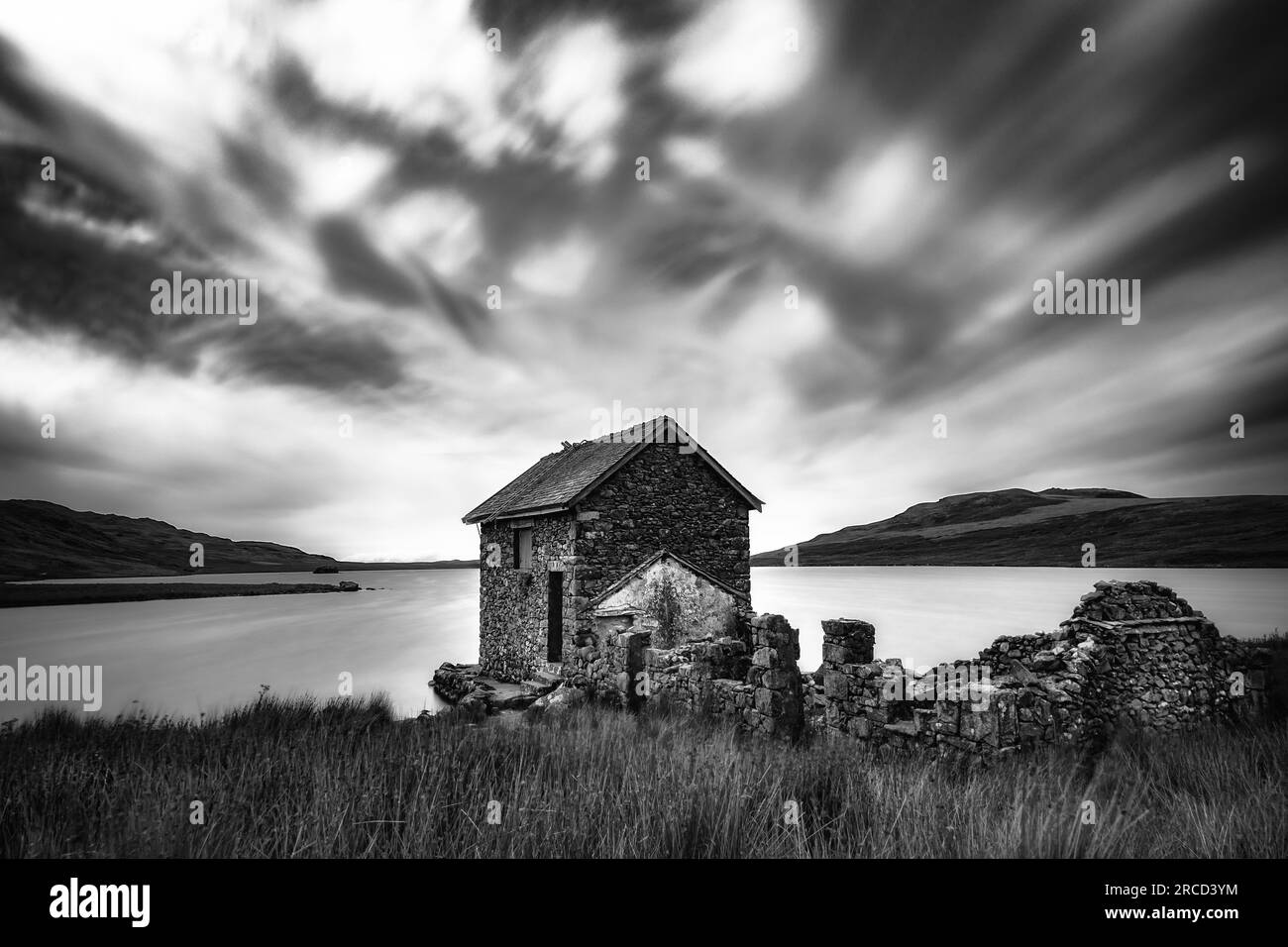 Old fishing hut on Devoke water Stock Photo - Alamy