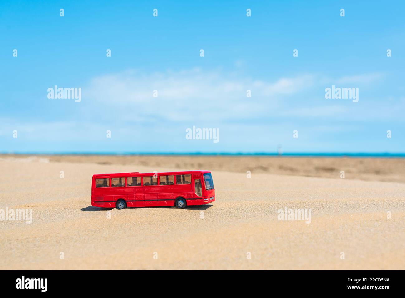 Tourist bus on the sea shore. Summer vacation Stock Photo - Alamy