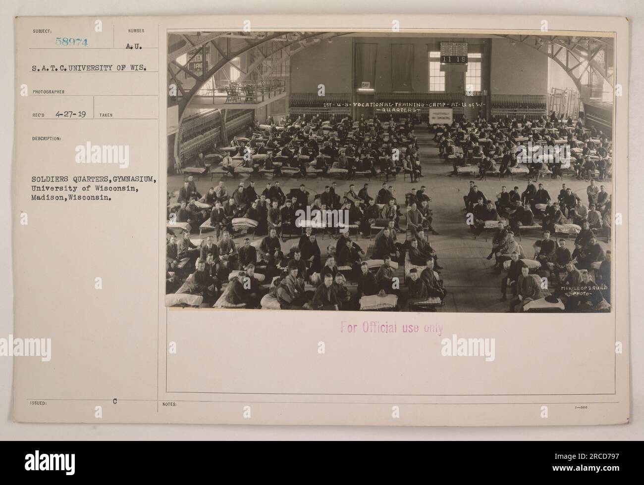 Soldiers from the Student Army Training Corps (S.A.T.C.) at the ...