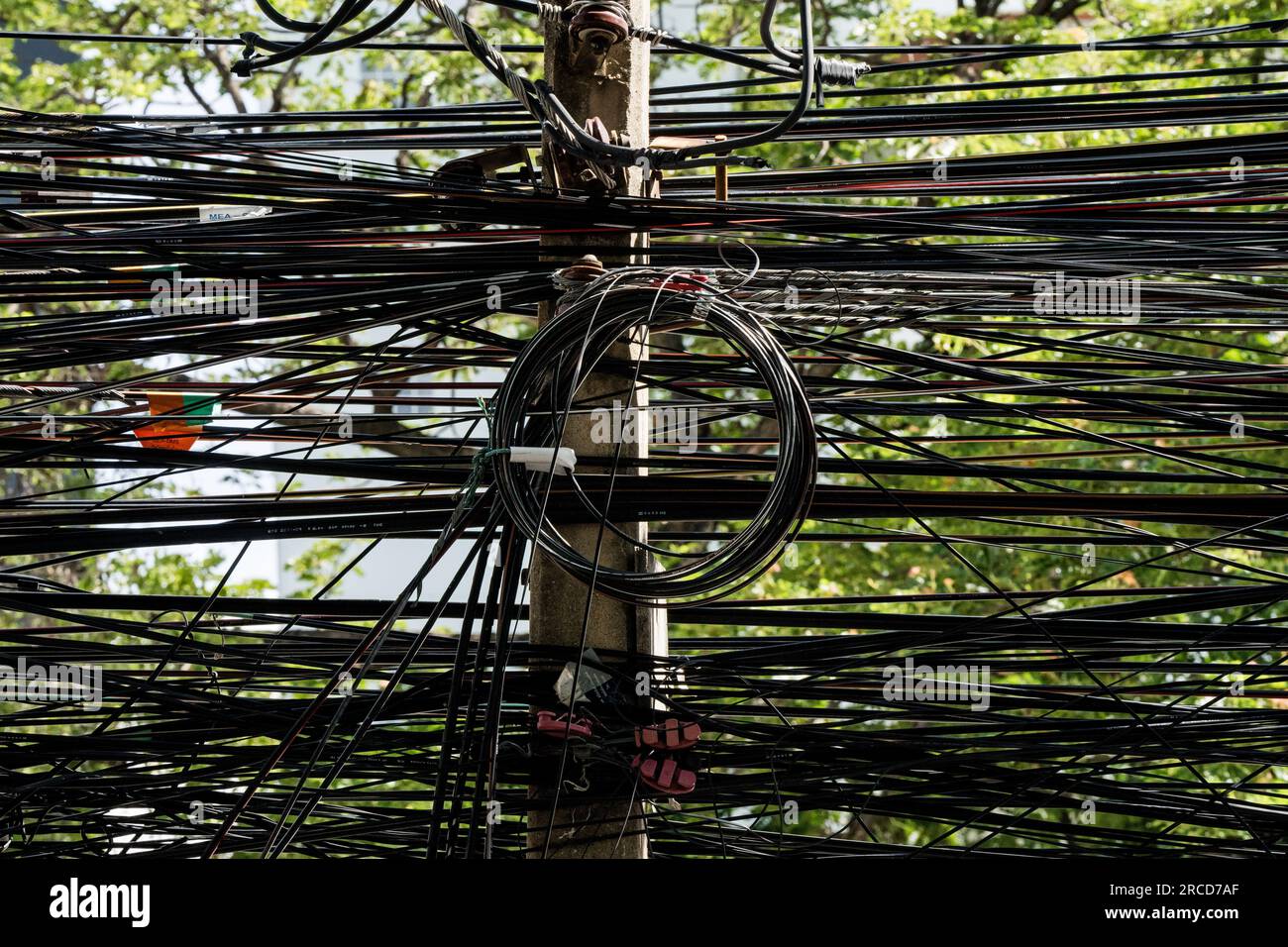 Live electric power lines bangkok hi-res stock photography and images ...
