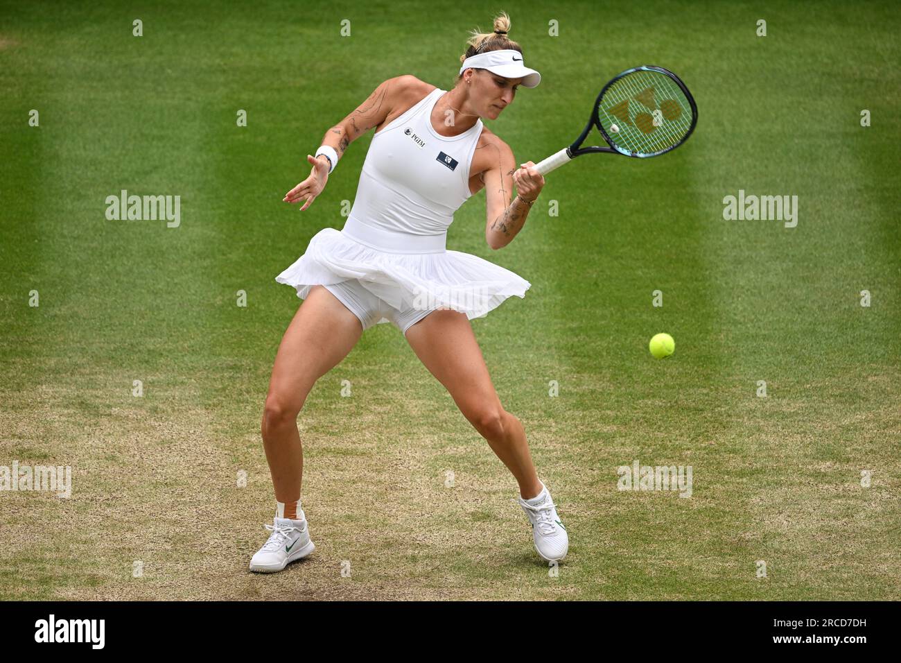 czech-tennis-player-marketa-vondrousova-in-action-during-the-ladies
