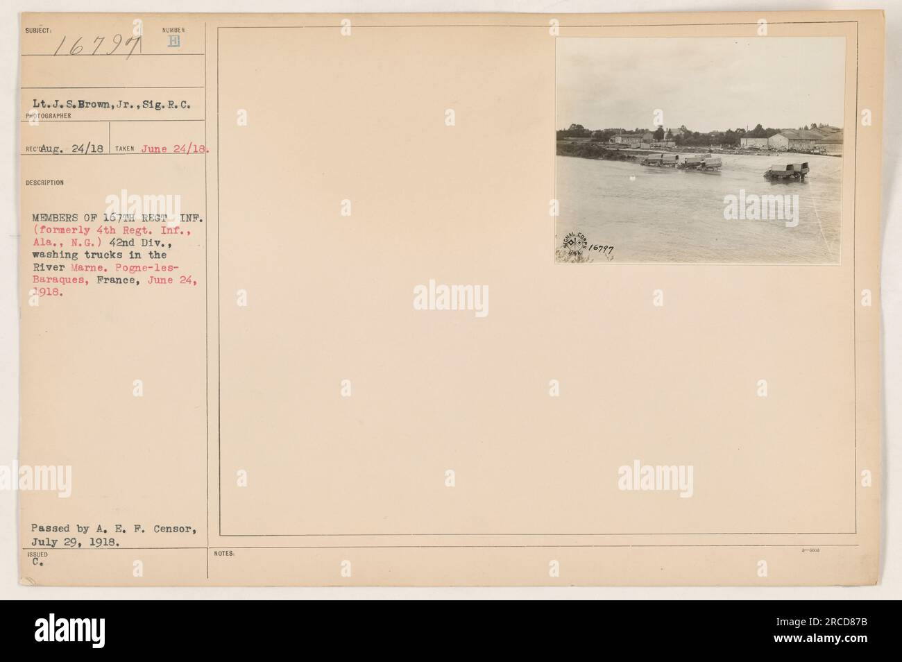 Members of the 4th infantry regiment hi-res stock photography and ...