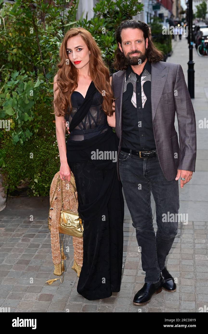 Elizabeth jagger hi-res stock photography and images - Alamy