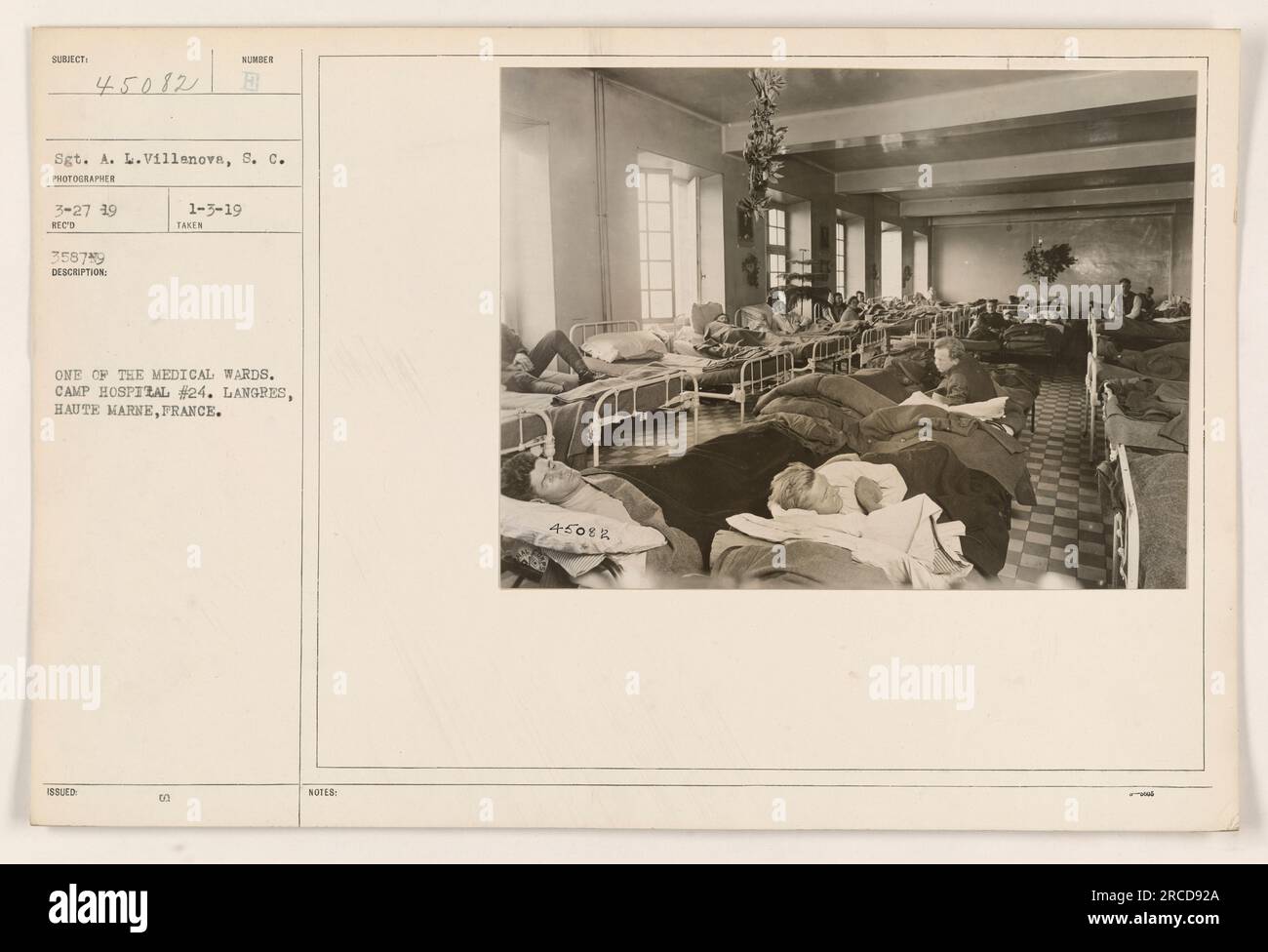 Hospital wards during world war one hi-res stock photography and images ...