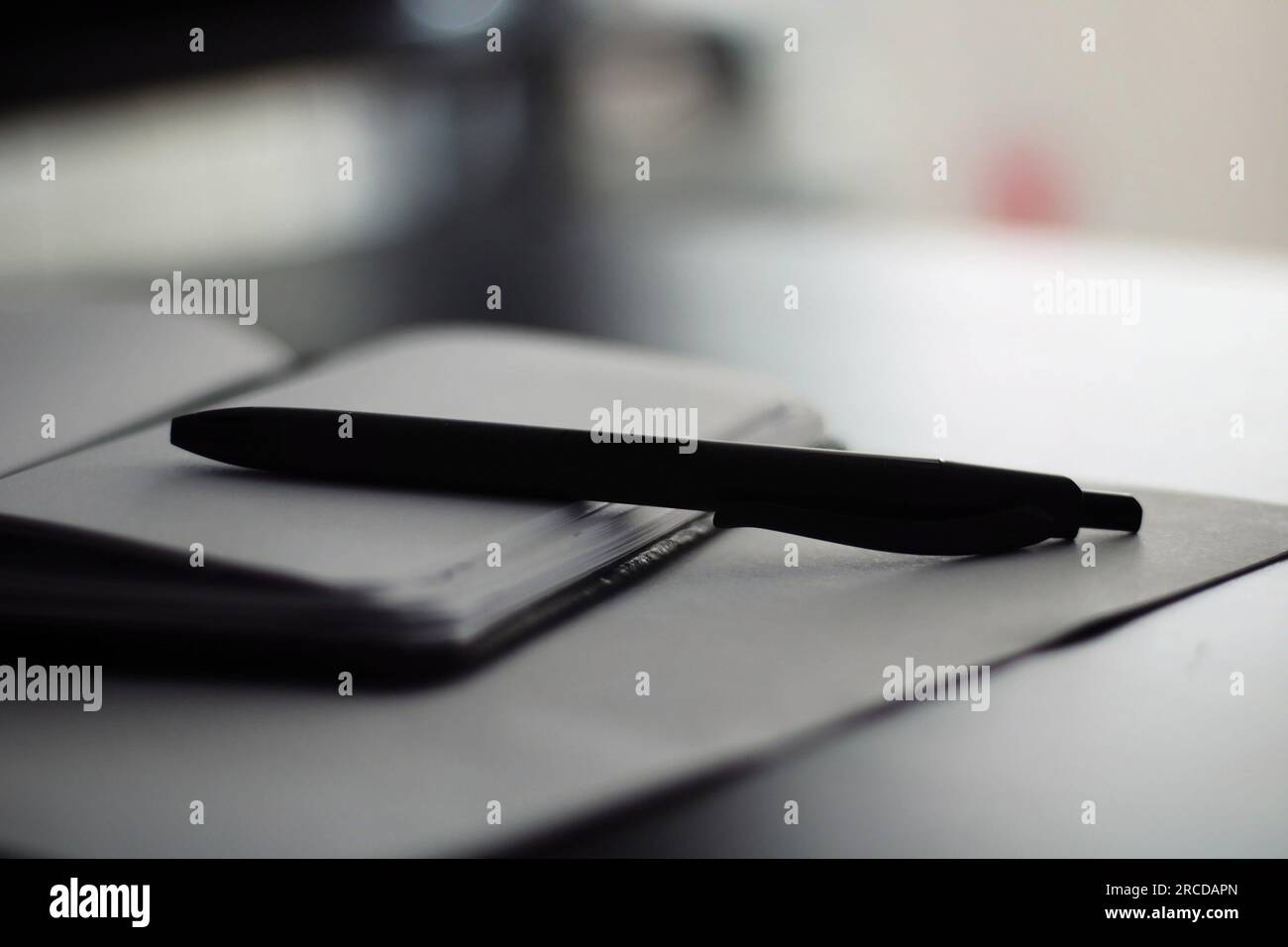 Black note hi-res stock photography and images - Alamy