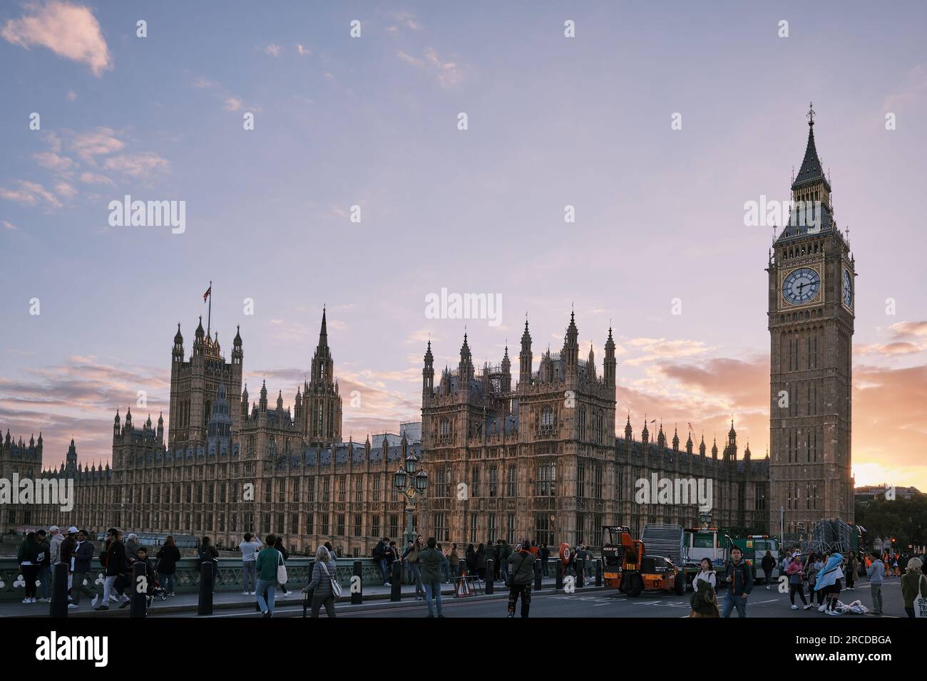 Big ben sunset road hi-res stock photography and images - Alamy