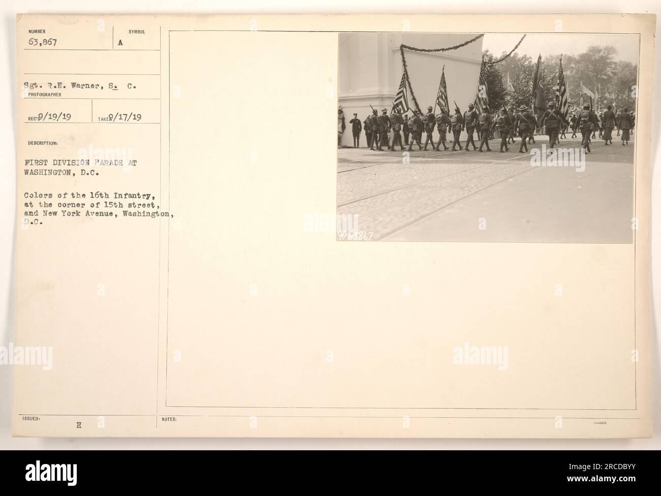 Colors of the 16th infantry hi-res stock photography and images - Alamy