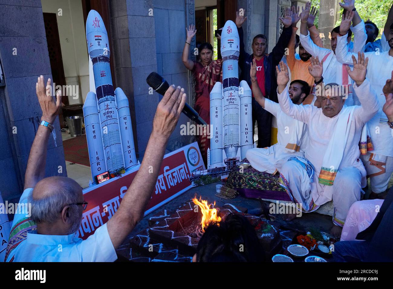 Members of India's Bharatiya Janata Party (BJP) perform Hindu rituals ...
