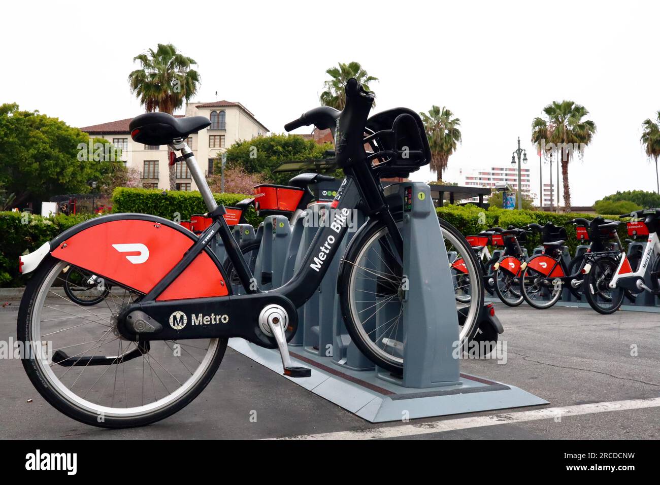 Los Angeles, California: Los Angeles Metro Bike Share Stock Photo - Alamy