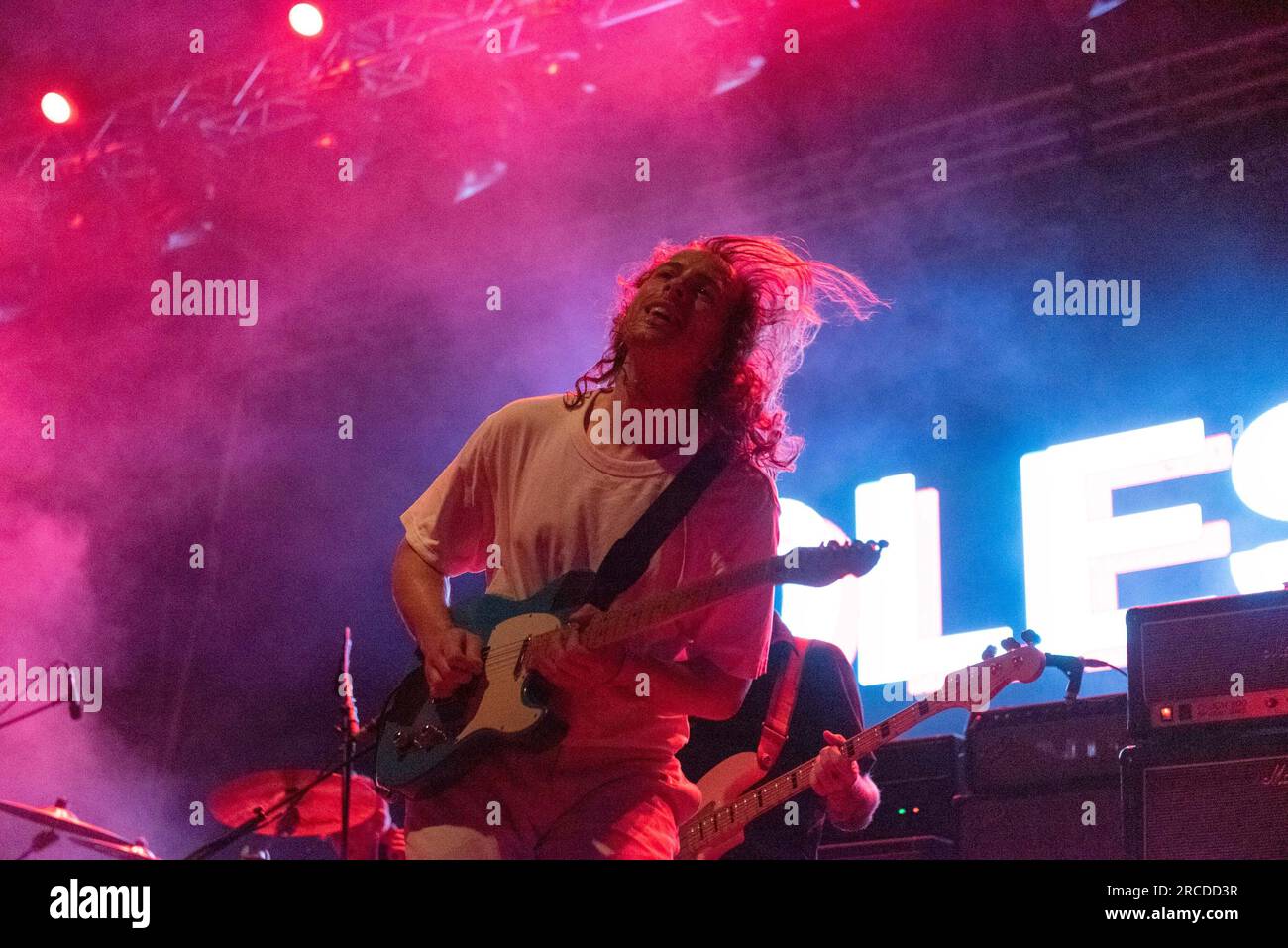 Idles show hi-res stock photography and images - Alamy