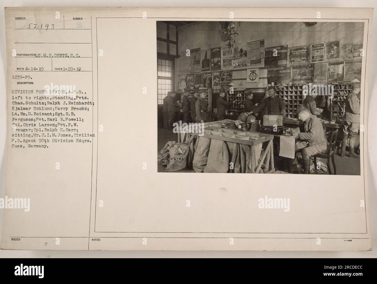 Pvt ralph j reinhardt hi-res stock photography and images - Alamy