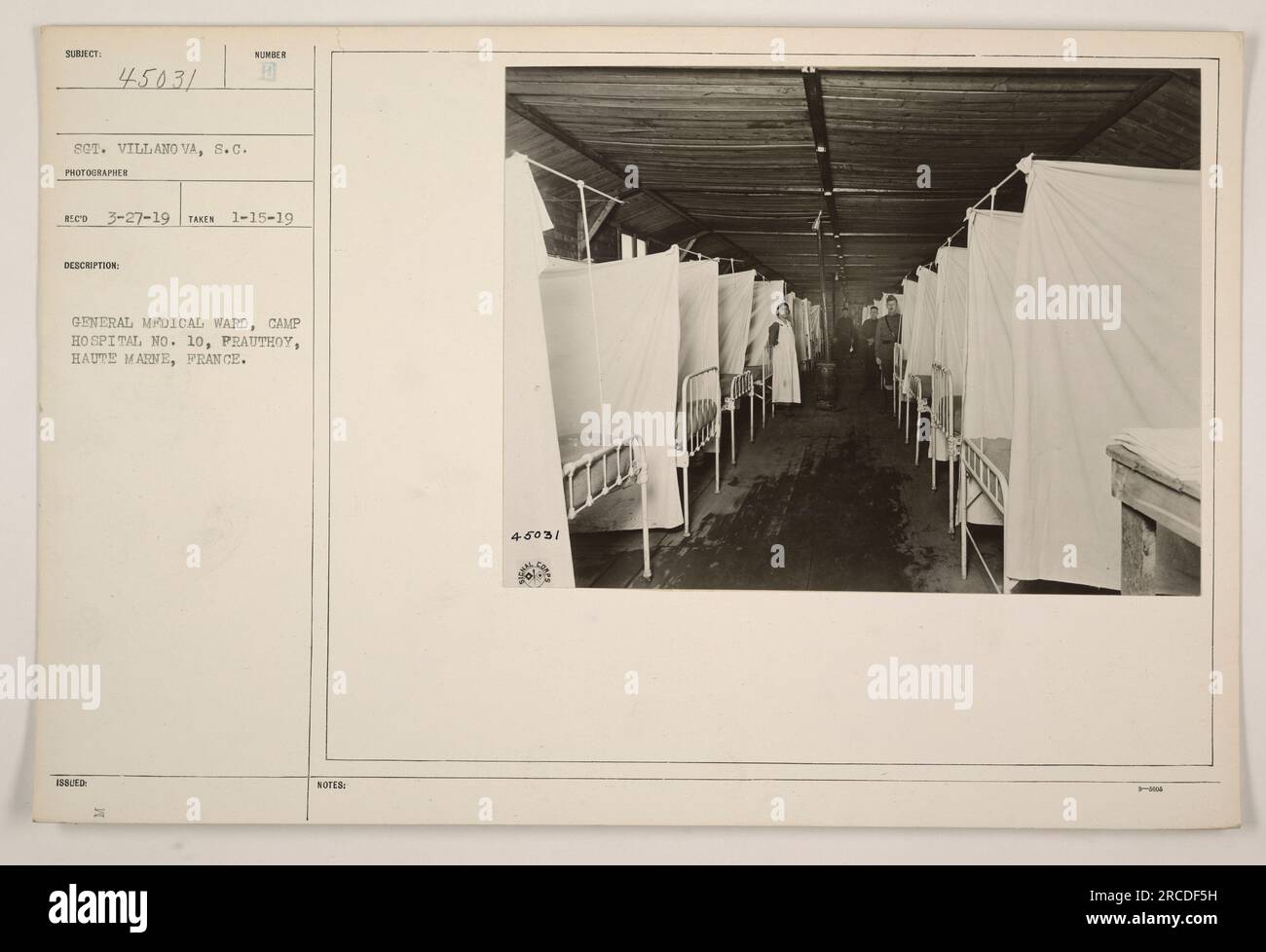 Image of a general medical ward at Camp Hospital No. 10 in Prauthoy ...