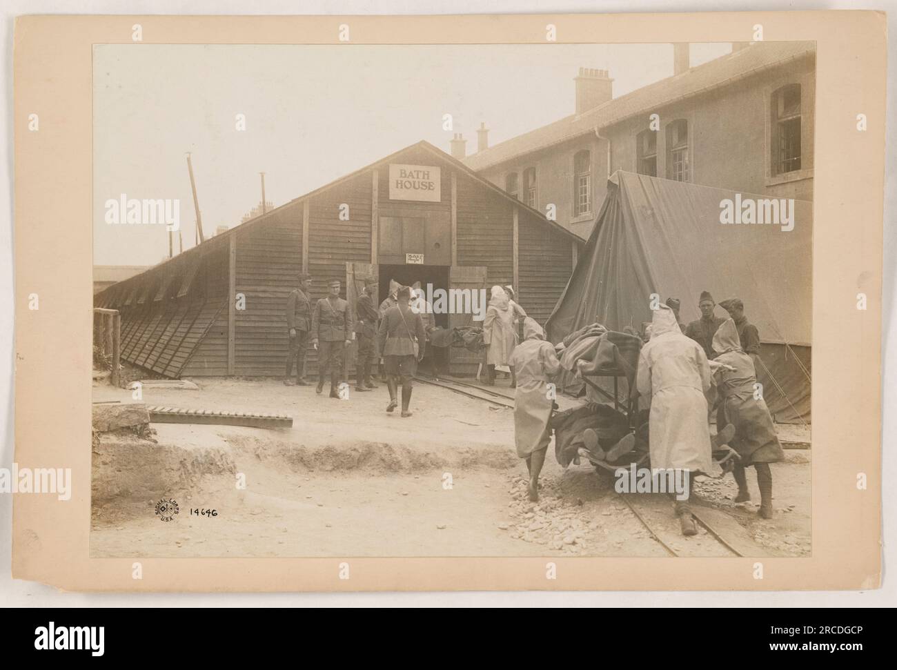 Soldiers using a bath house during World War I Stock Photo - Alamy