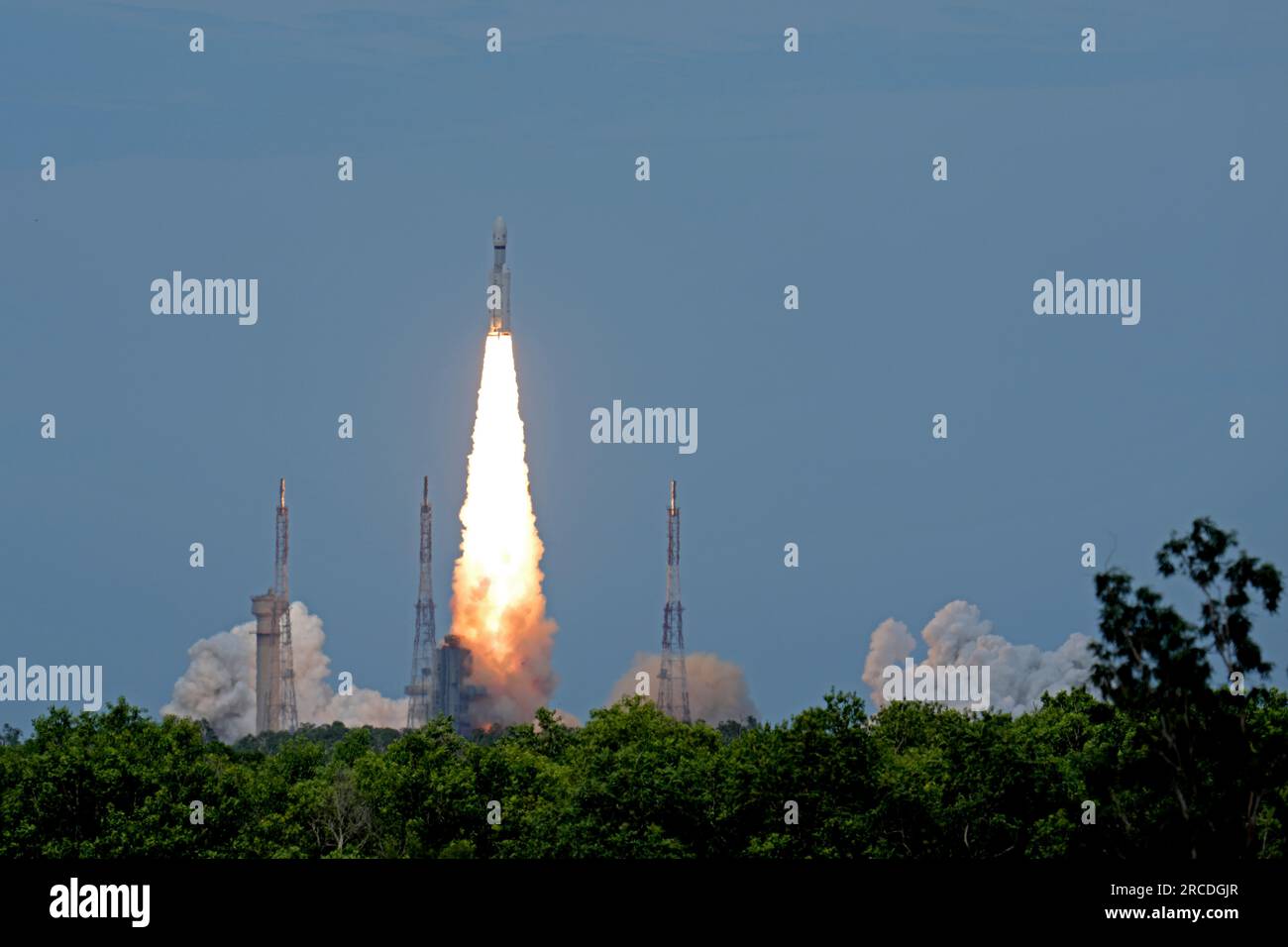 Indian spacecraft Chandrayaan-3, the word for "moon craft" in Sanskrit ...