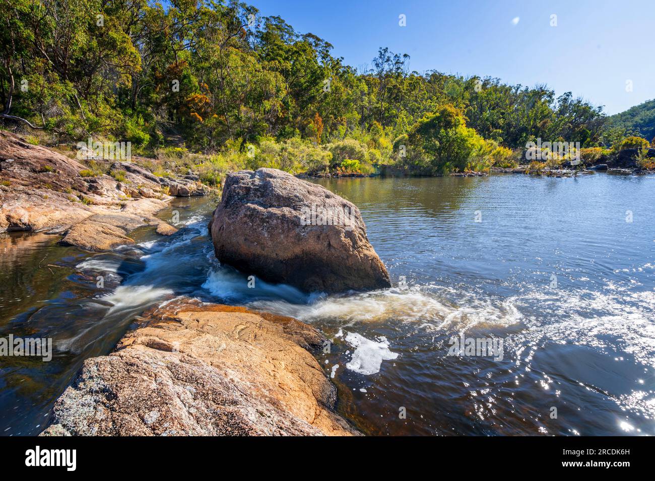 Small waterfall and swimming hole at top of Boonoo Boonoo Falls, Boonoo ...