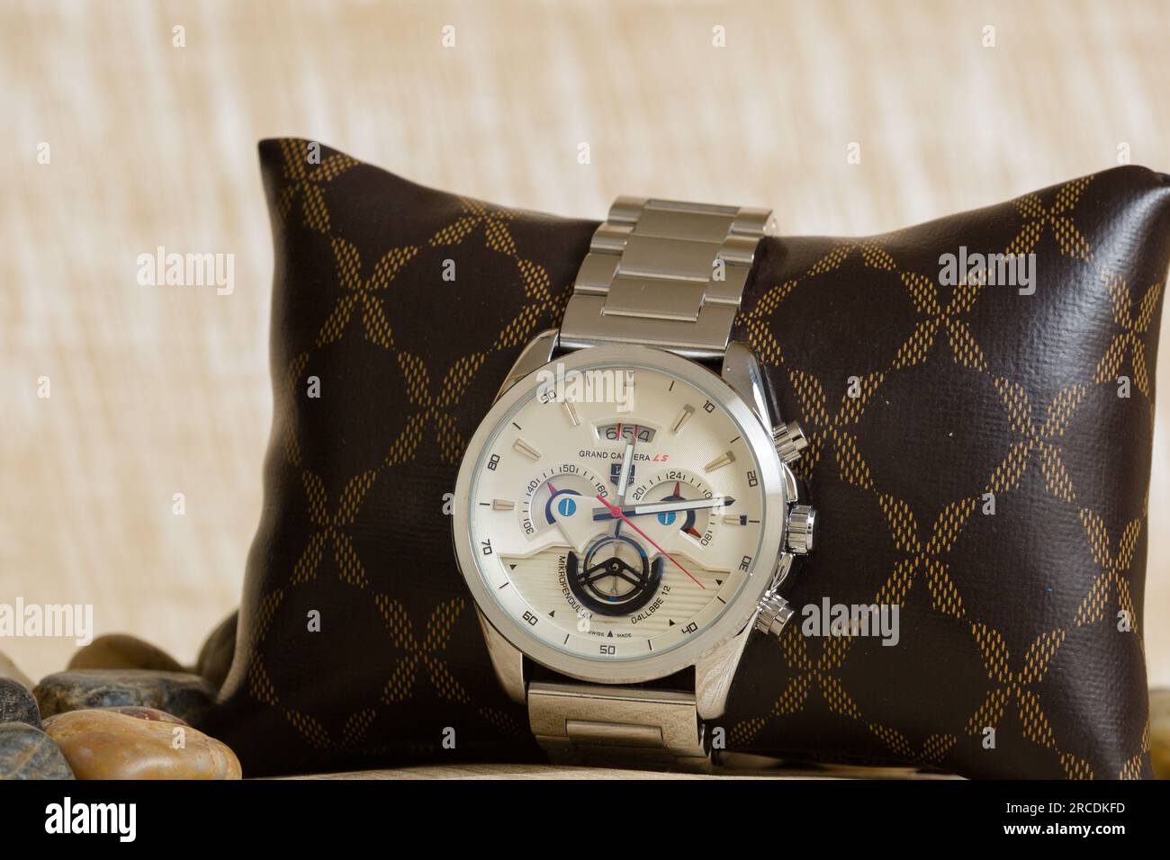 Hand Wrist Watch Time clock Designer classic stylish Stock Photo - Alamy