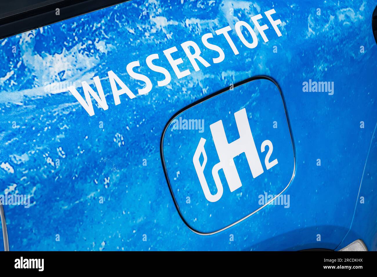 Ebersberg, Germany. 14th July, 2023. The word "hydrogen" is written ...