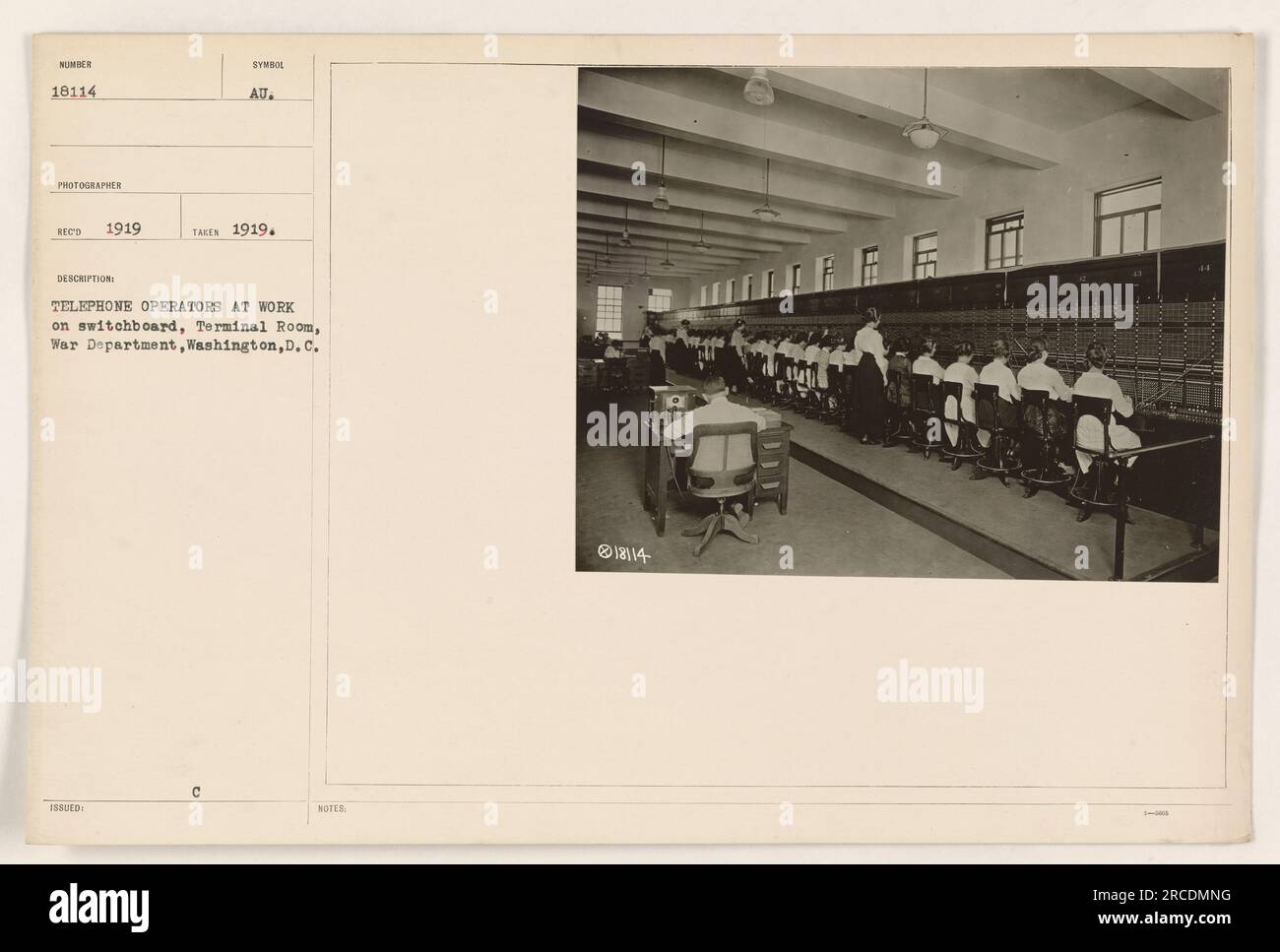 Military switchroom hi-res stock photography and images - Alamy