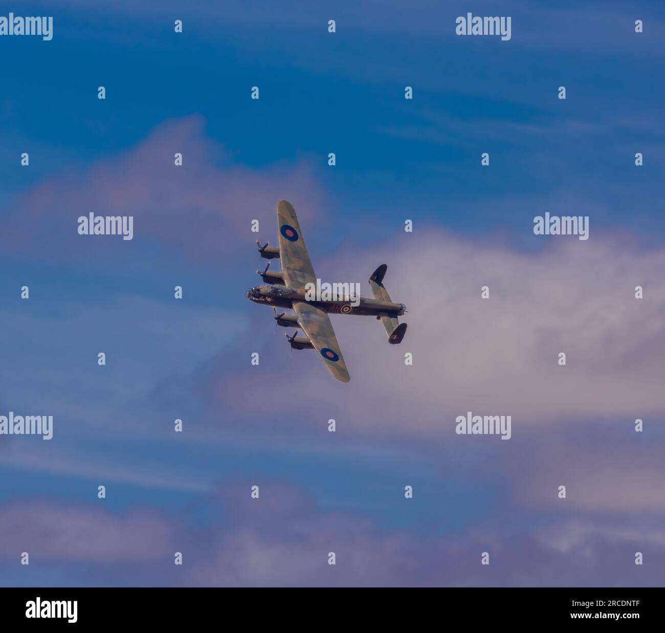 Lancaster bomber enhanced nr jp hi-res stock photography and images - Alamy Lancaster bomber enhanced nr jp hi-res stock photography and images - Alamy