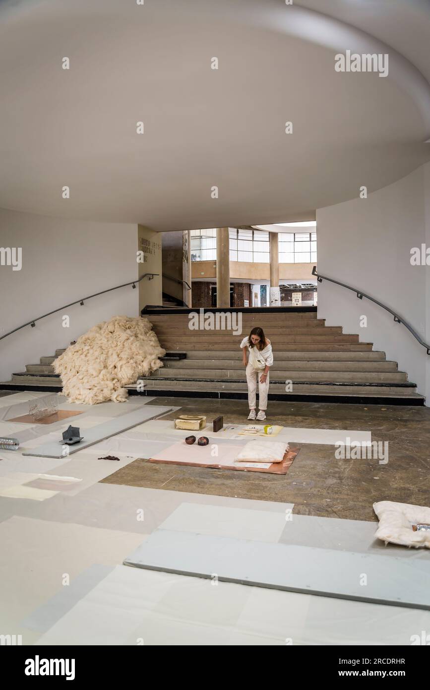 Laura Lamiel exhibition 'Vous les entendez', Palais de Tokyo, an ...