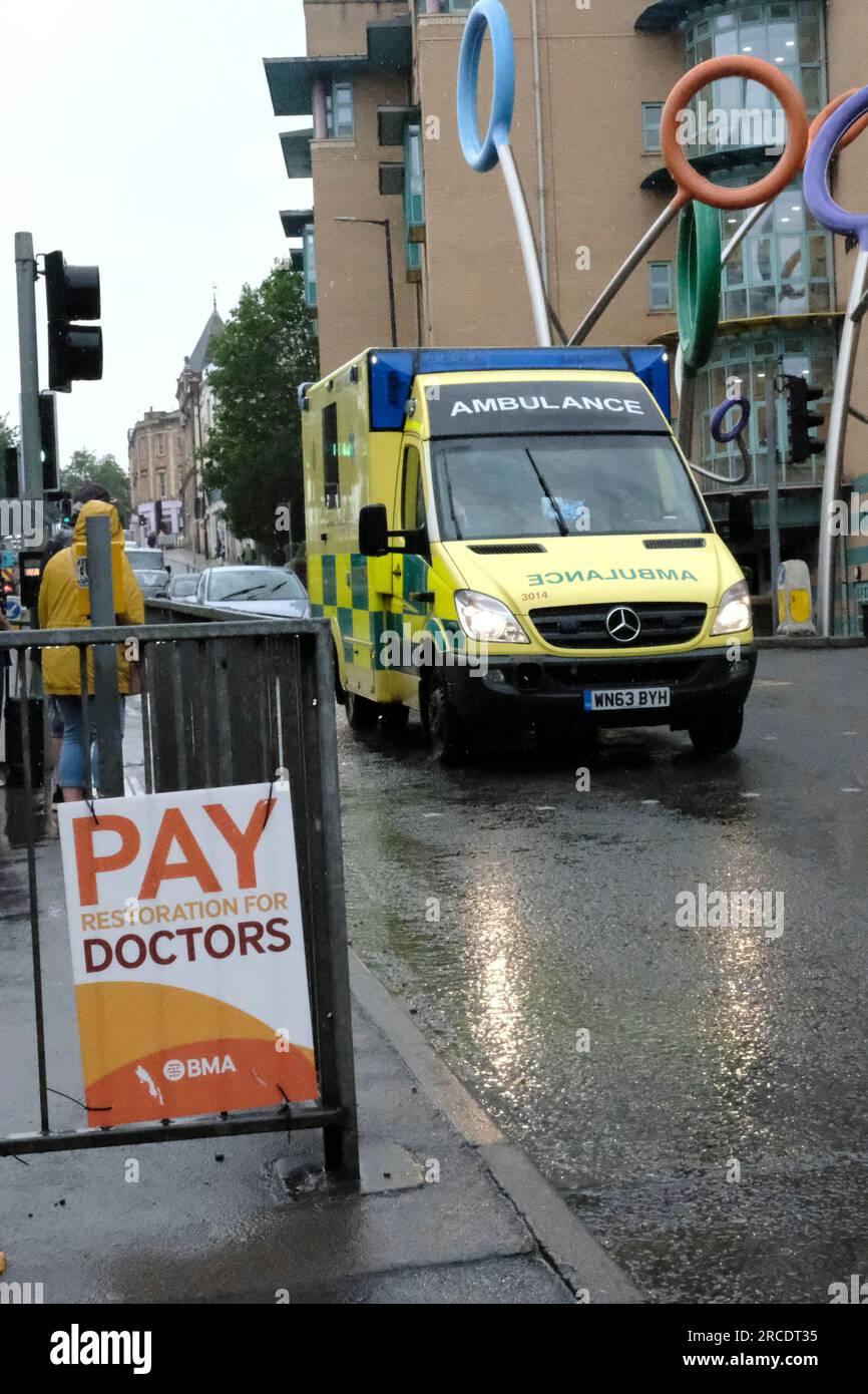 Pay restoration hi-res stock photography and images - Alamy