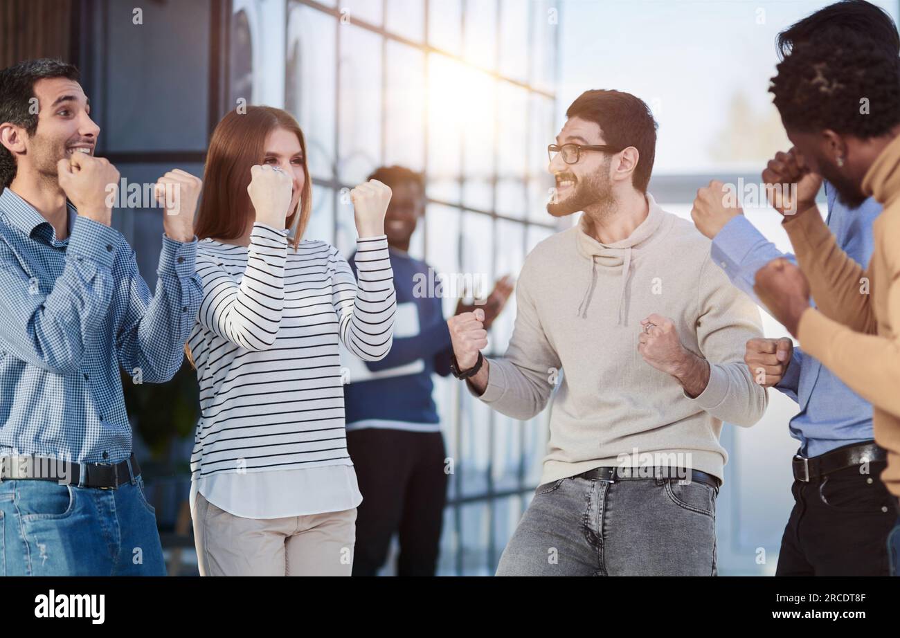 Rejoice hands hi-res stock photography and images - Alamy
