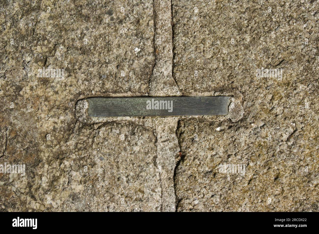 Vintage metal joint construction hi-res stock photography and images ...