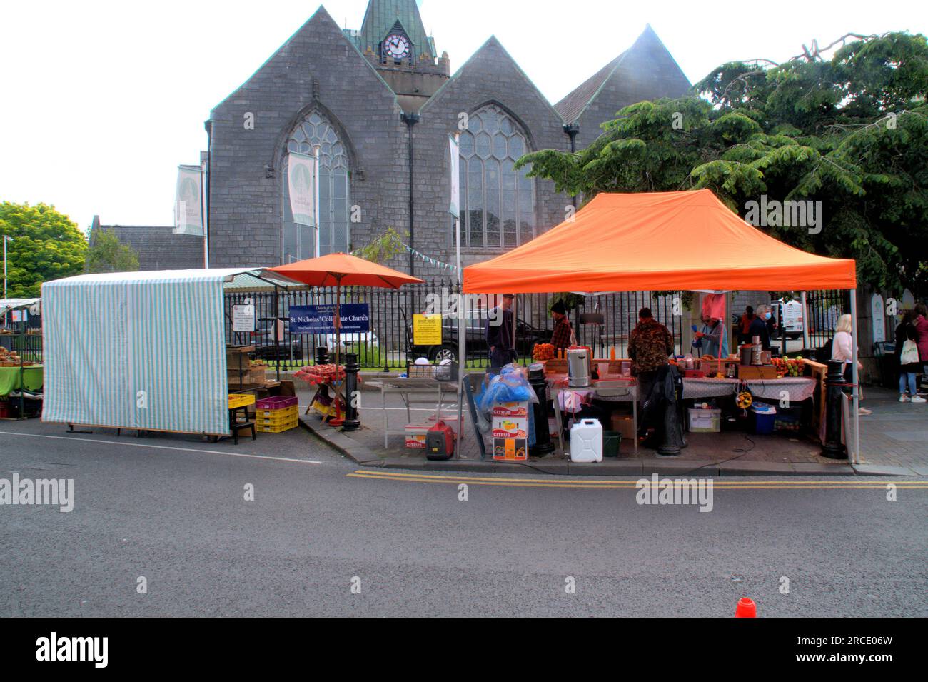 Galway farmers market hi-res stock photography and images - Alamy