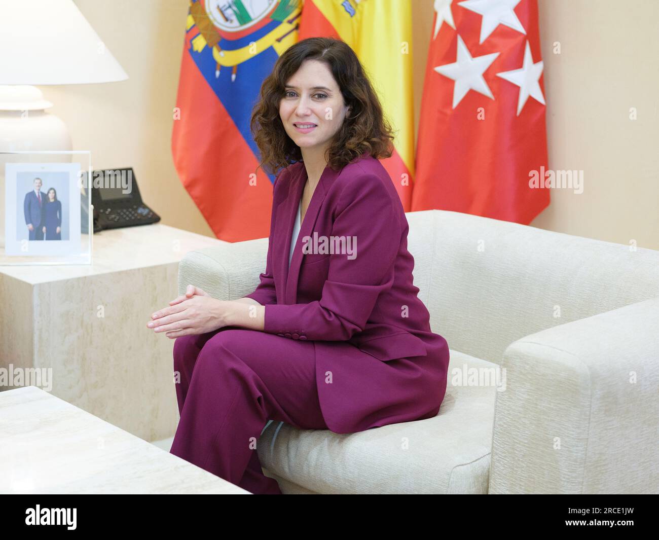 The president of the Community of Madrid, Isabel Díaz Ayuso, meets with ...