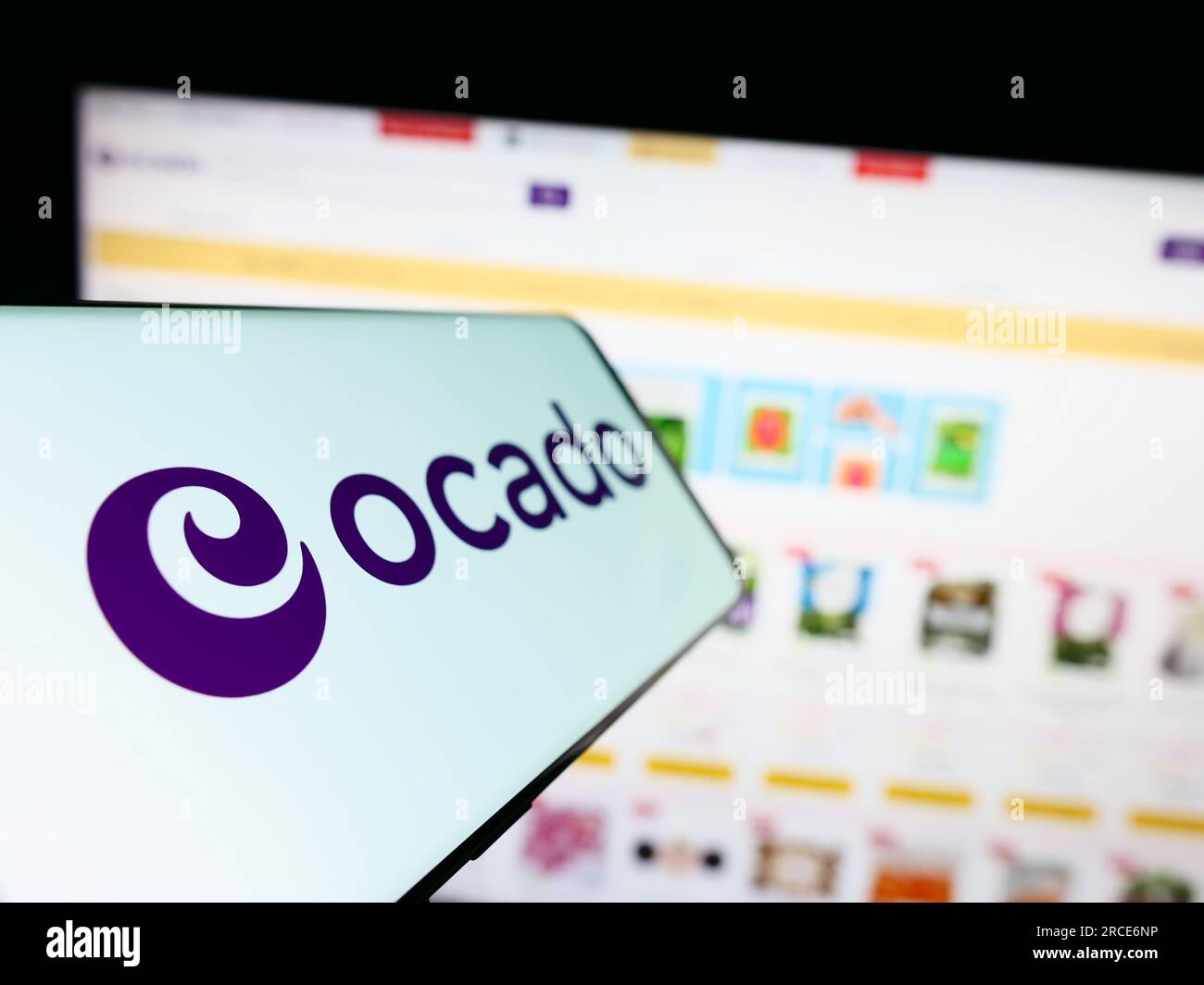 Retail food marketing hi-res stock photography and images - Alamy