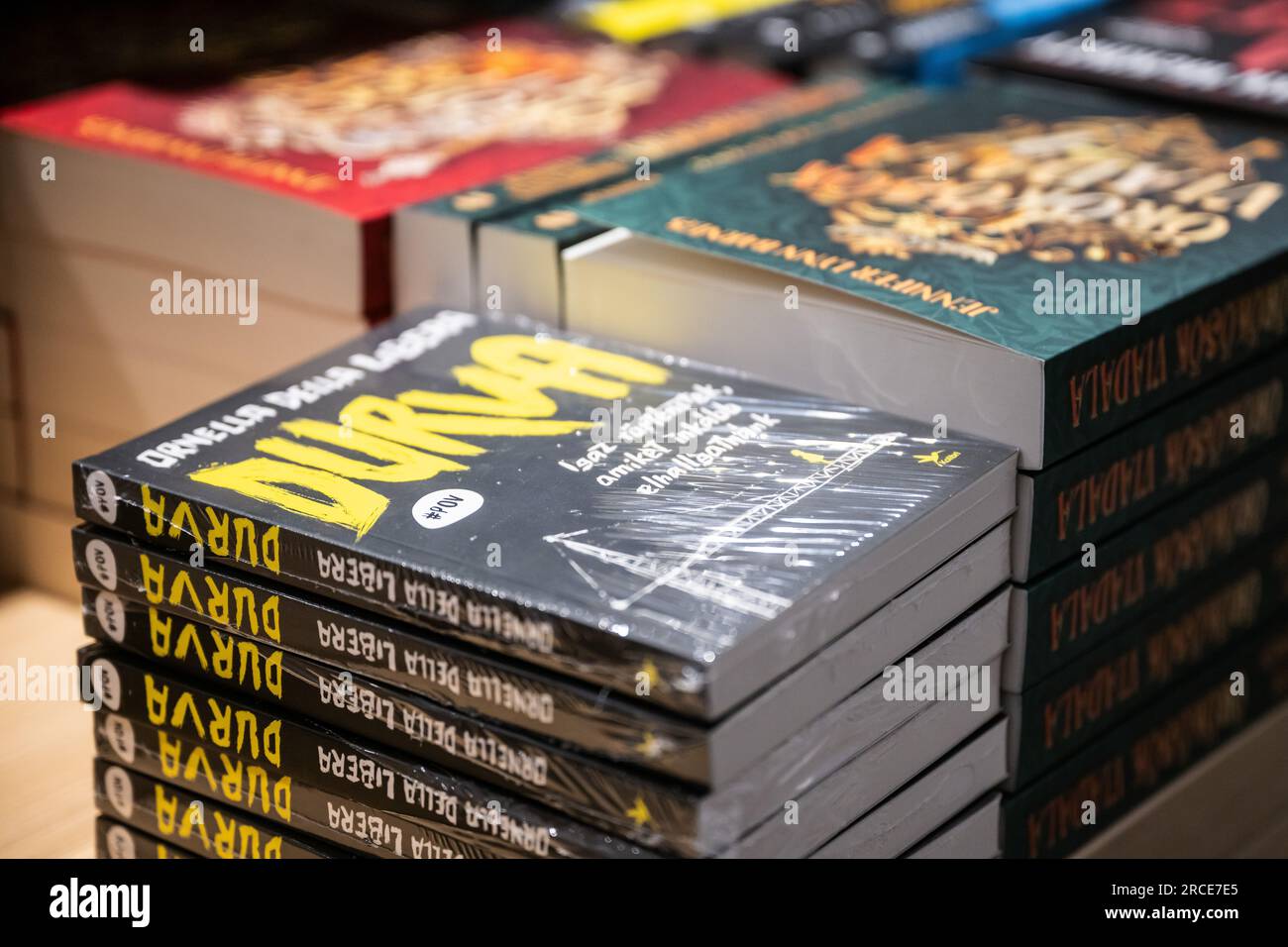 Youth gangs hi-res stock photography and images - Alamy