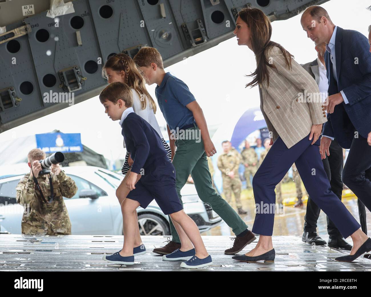The Prince and Princess of Wales with Prince George, Princess Charlotte ...