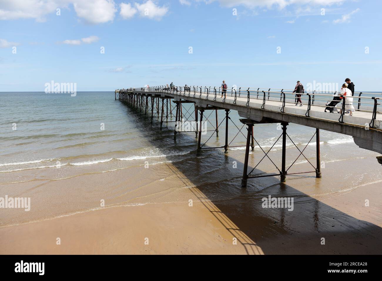 Saltburn pier and beach in summer, Saltburn-by-the-Sea, North Yorkshire ...