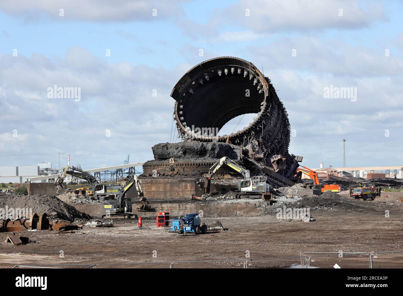 The demolition of the blast furnace and hearth at Redcar Steelworks ...