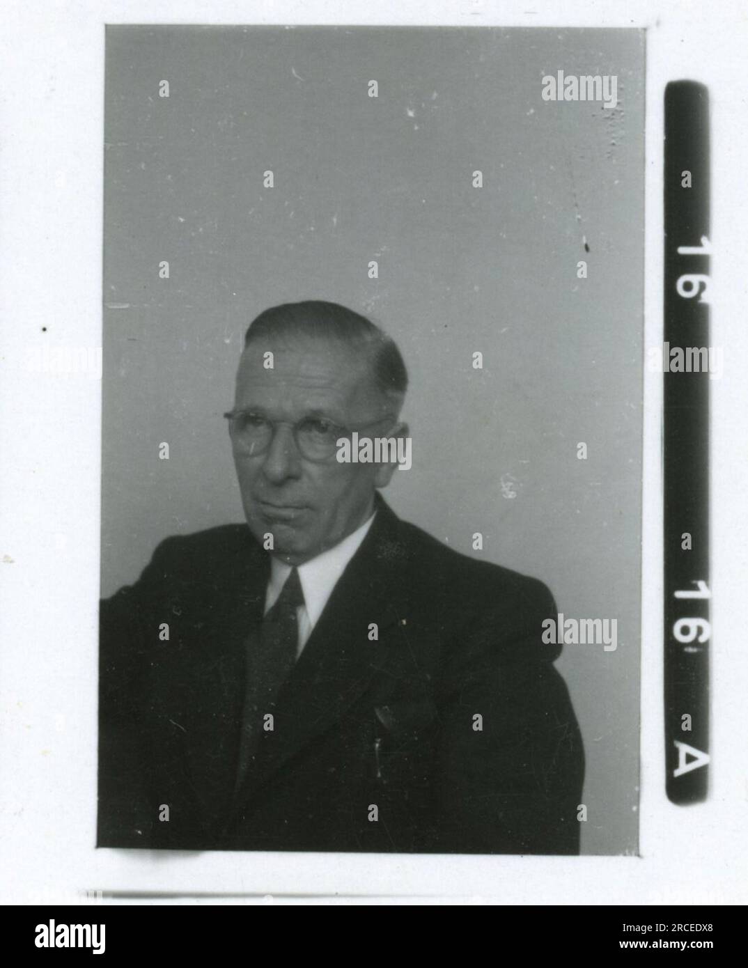 SS Photographer Feder 1943 & 1944 Remains of crashed aircraft, many ...