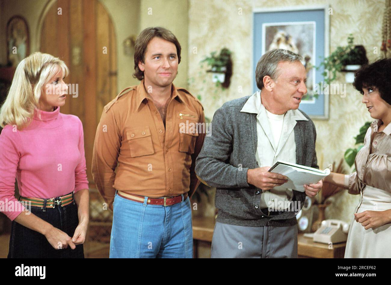 Suzanne Somers, John Ritter, Norman Fell, Joyce DeWitt, "Three's Company" circa (1977). Photo ...